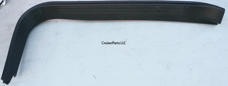Front Right Door Scuff Plate for 08-16 200 Series, Black [67913-60161 ...